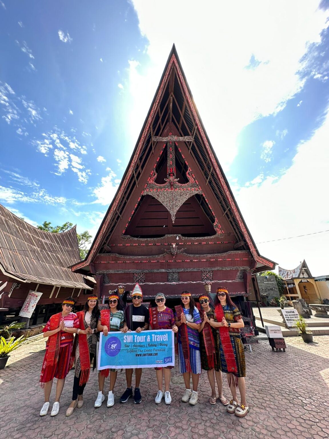 7 Best Natural Hot Springs on Lake Toba where you can relax & a ...