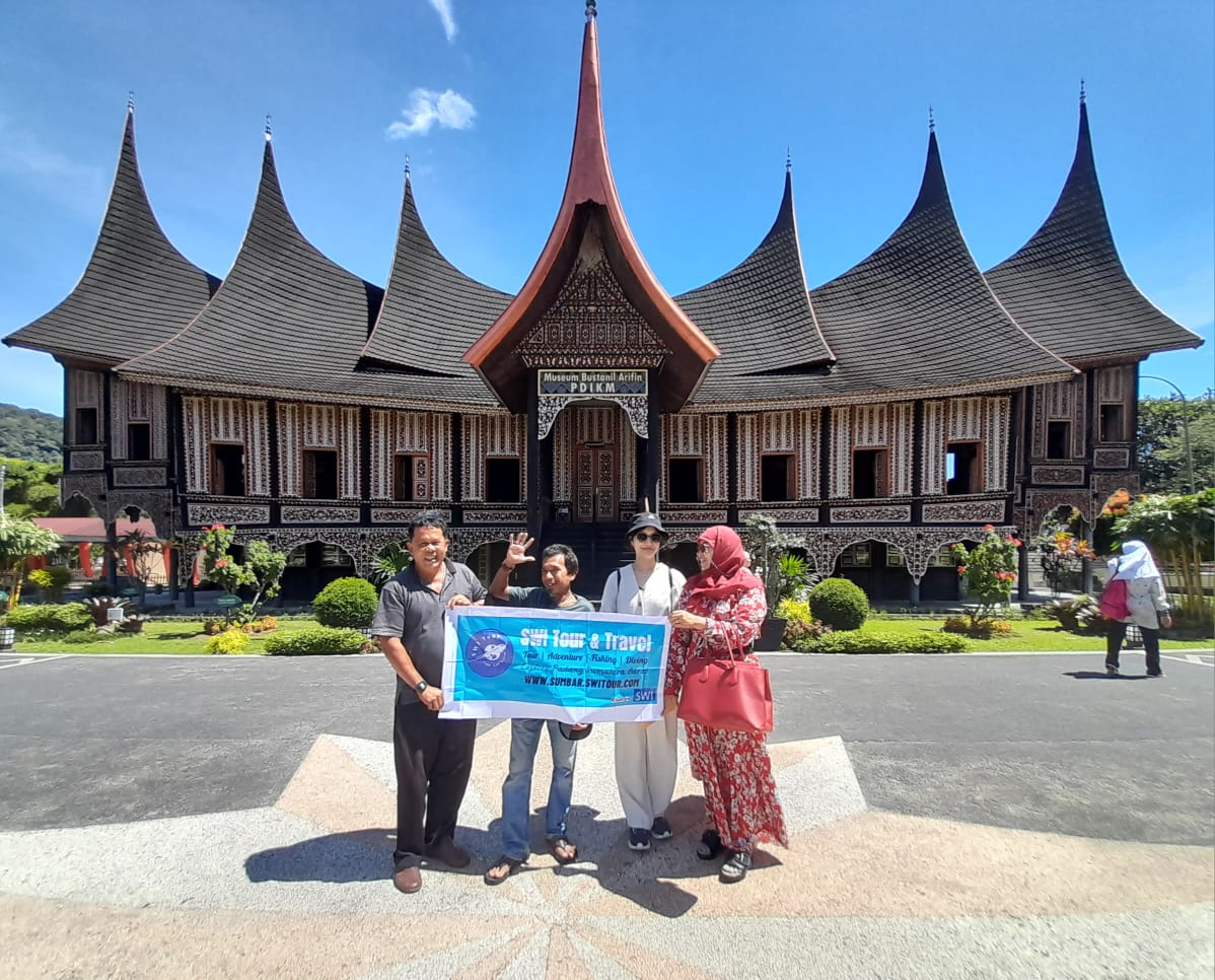 Padang West Sumatra Tour Package 6 Days 5 Nights (6D5N) & Bukittinggi ...